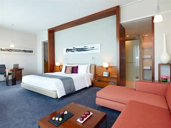 Novotel Hong Kong Citygate | ENUYGUN