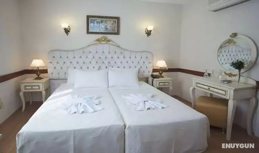 Adora Hotel | ENUYGUN