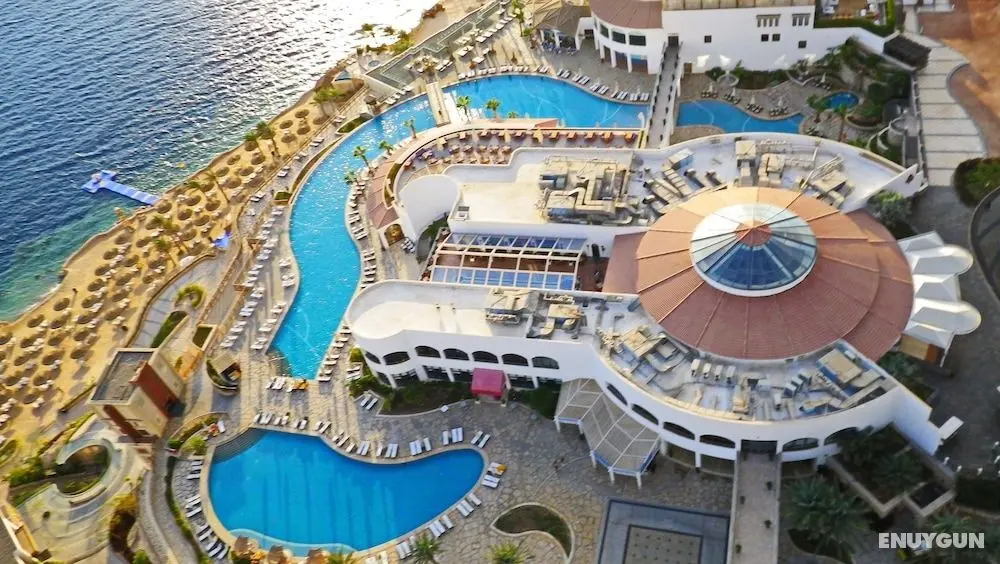 Reef Oasis Blue Bay Resort | ENUYGUN