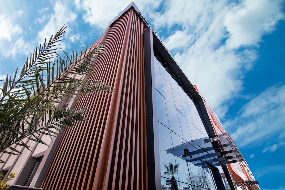 Dovv Hotel | ENUYGUN